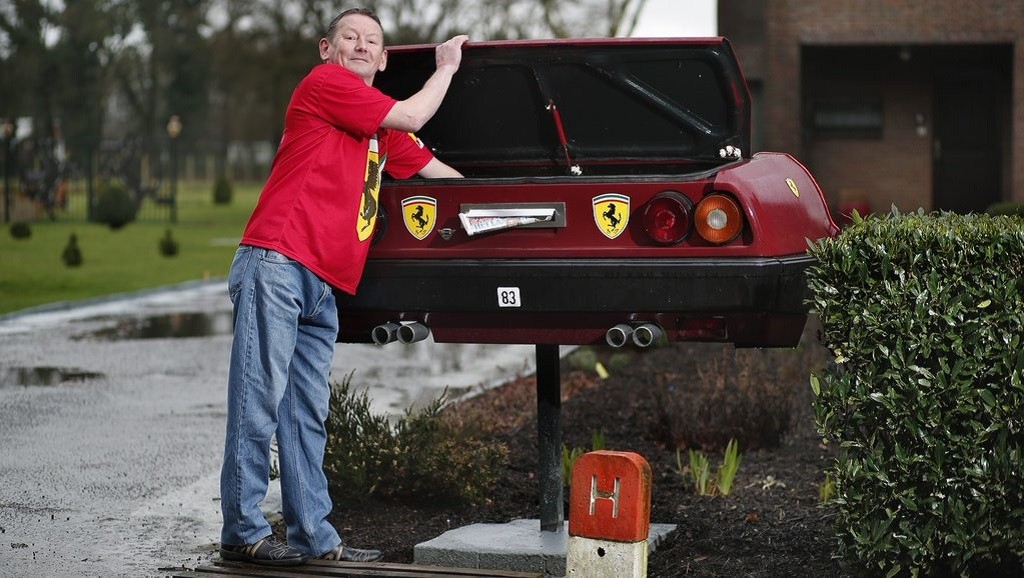 Почтовый ящик из Ferrari — Wylsacom