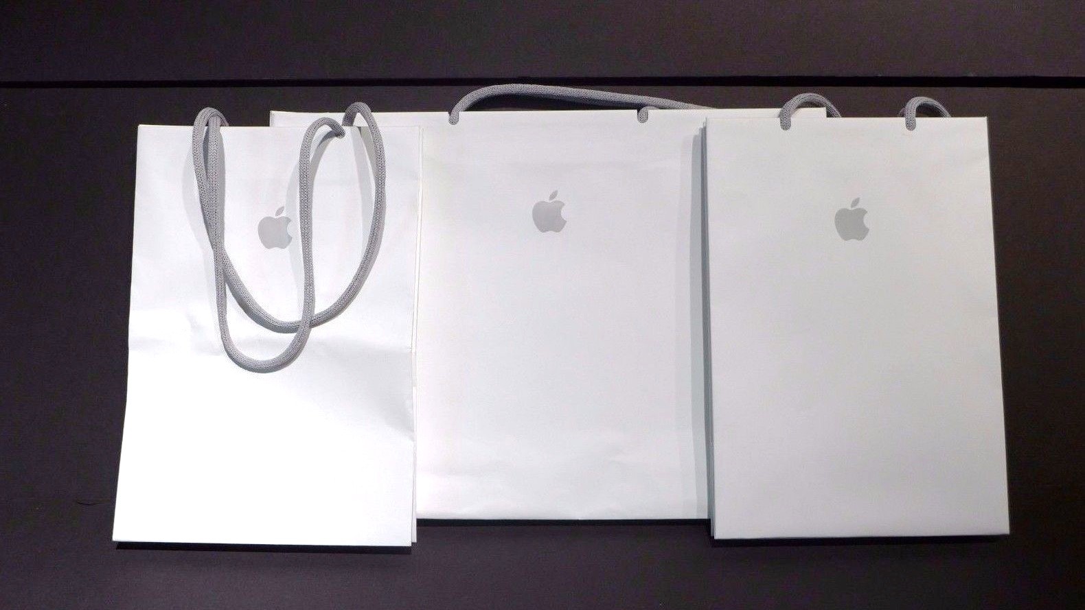 Мечта барахольщика. Apple запатентовала сумку для макбука — Wylsacom