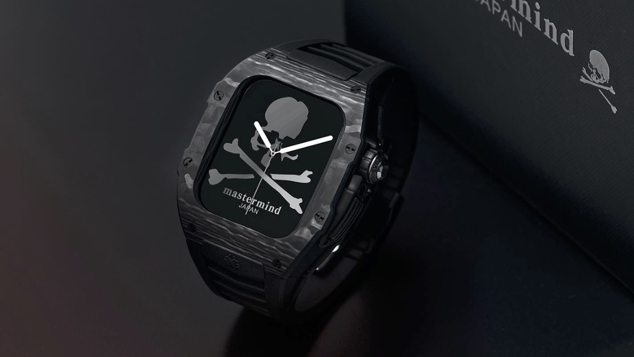 Вещь дня: премиальный чехол Golden Concept x Mastermind для Apple Watch ...